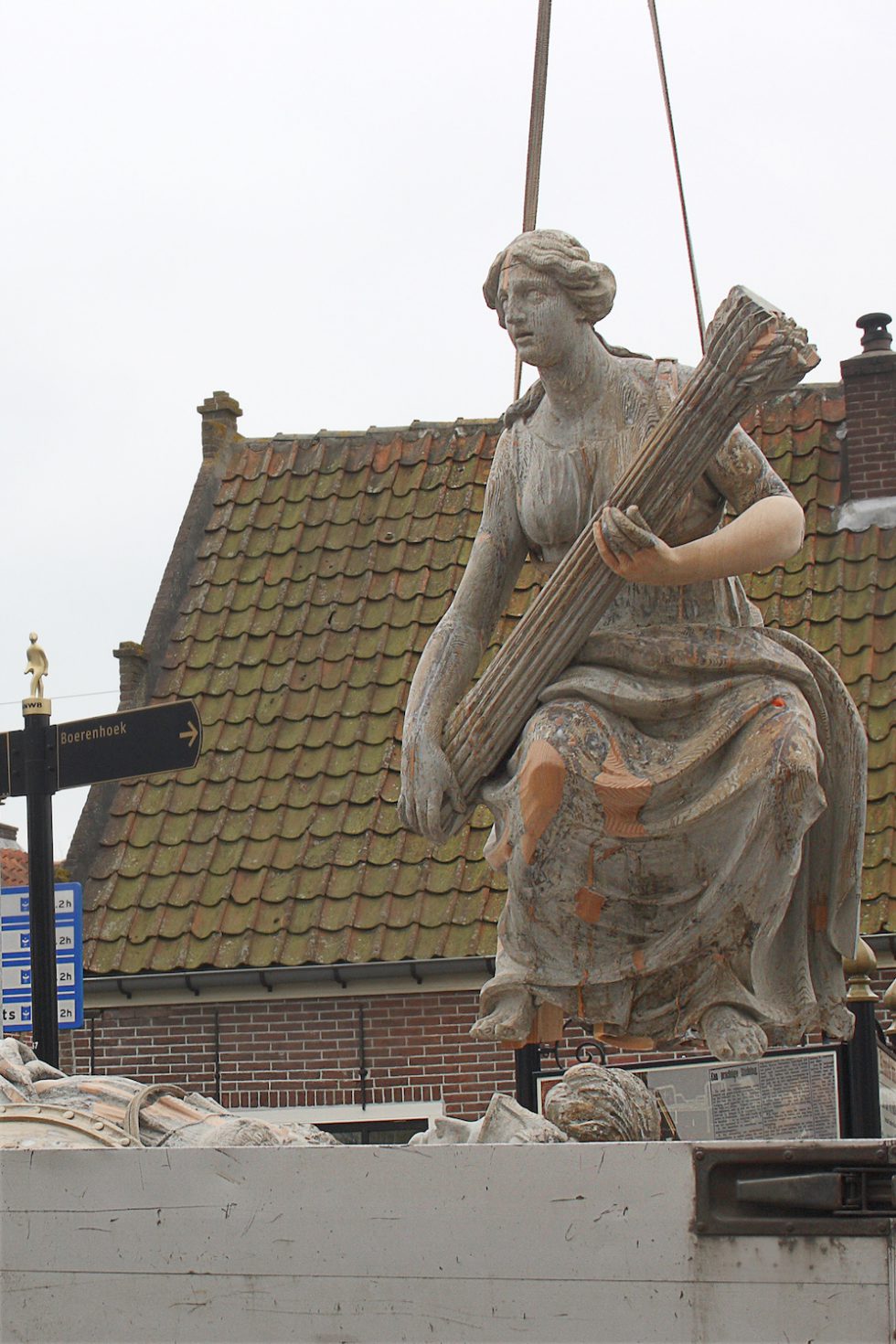 Restauration - Anna Stringer